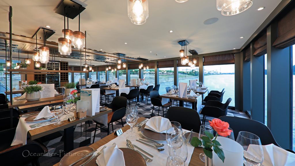 Flusskreuzfahrtschiff MS Andrea im Schiffsportrait - CruiseStart.de